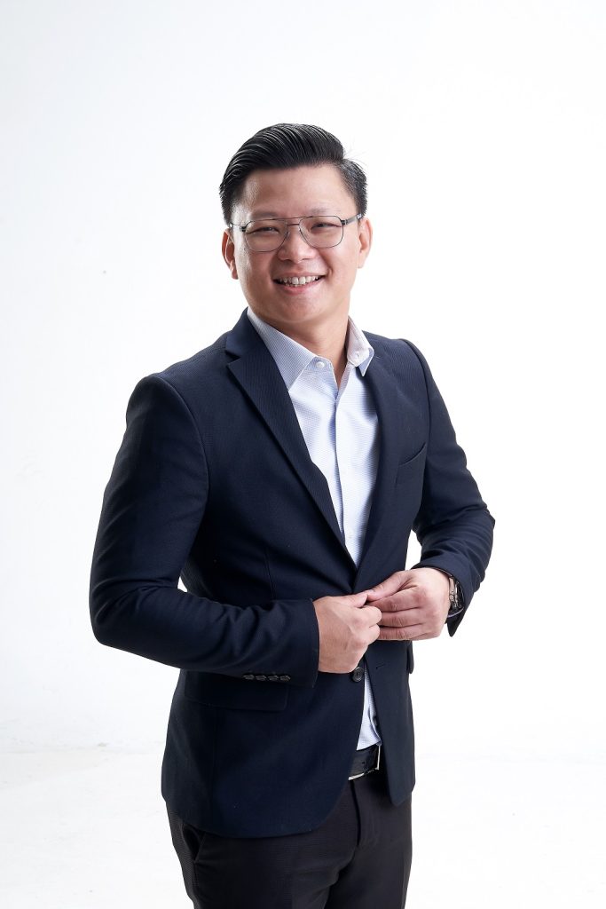 Partner How Lean Giap – How, Ong & Associates